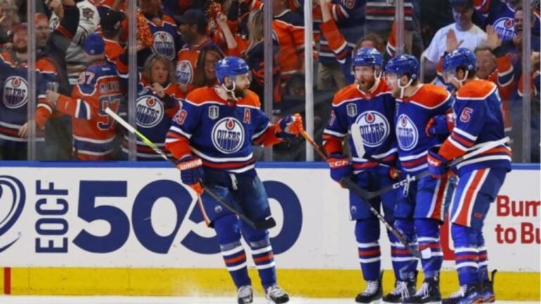 Oilers fan flash not censored: Empowering Broadcasters