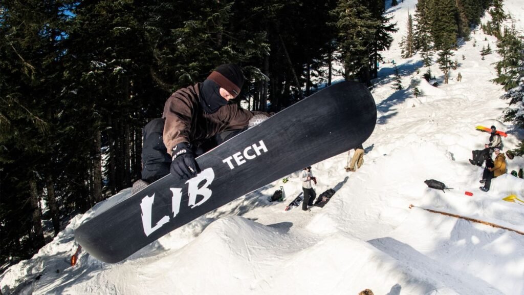 Ultimate Guide to Lib Tech Snowboards